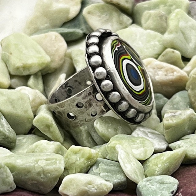 TWINKLING OF AN EYE – Red Bank Artisan Collective